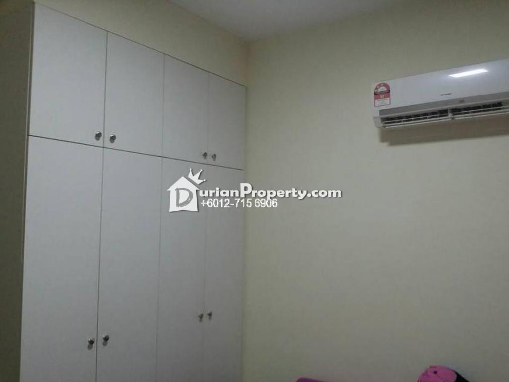 Apartment For Sale at Larkin Heights