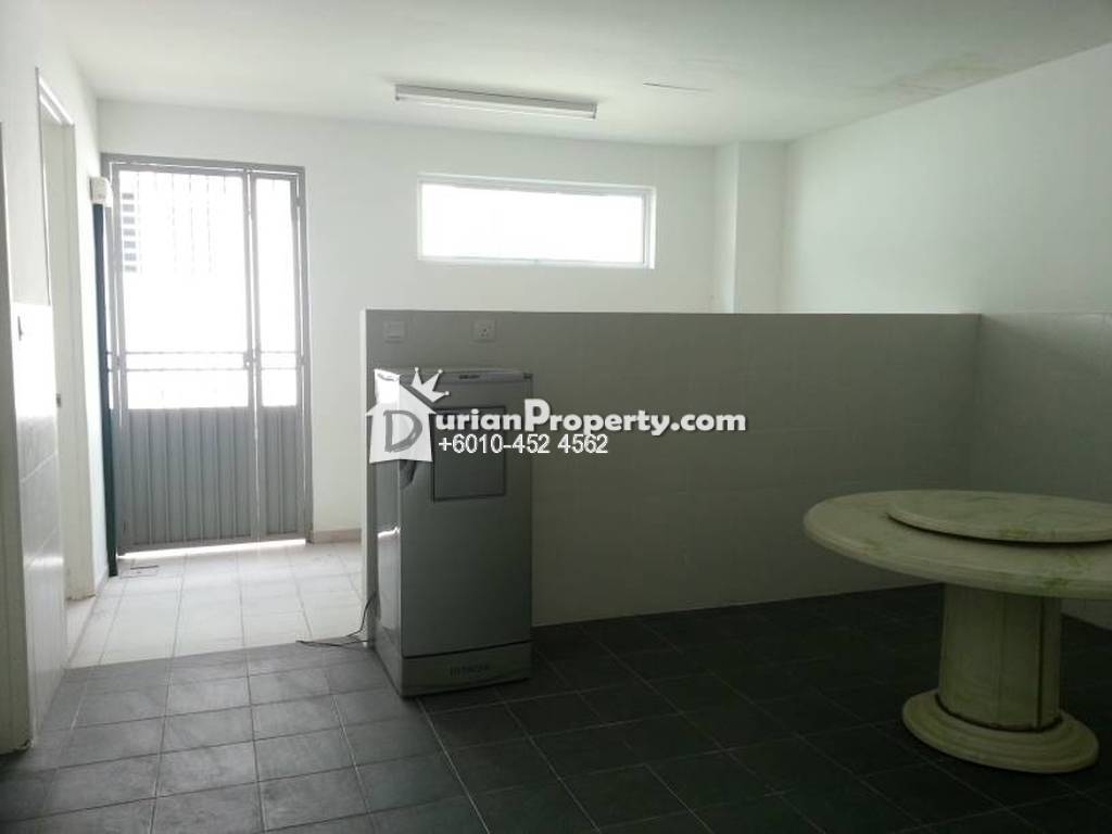 Terrace House For Rent at Nadayu 92