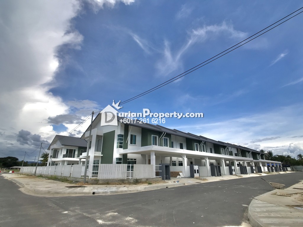 Terrace House For Sale at Taman Jayamas