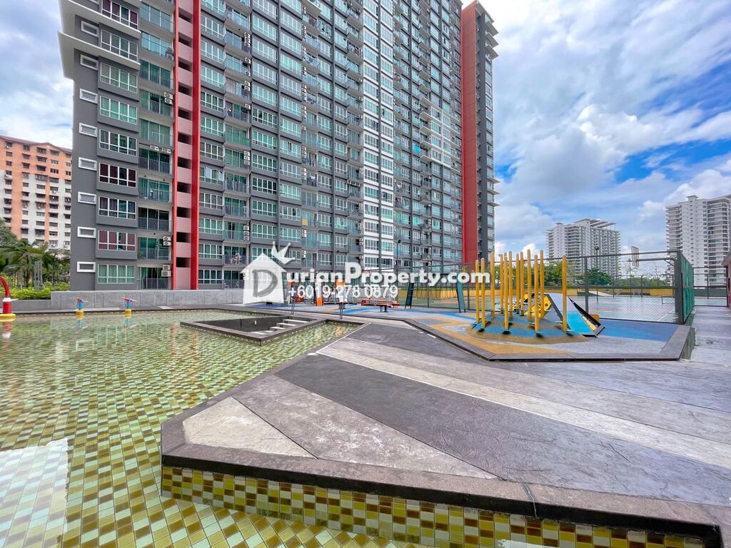Condo For Sale at The Zizz