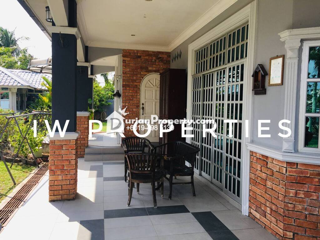 Bungalow House For Sale at Taman Rakyat Mergong