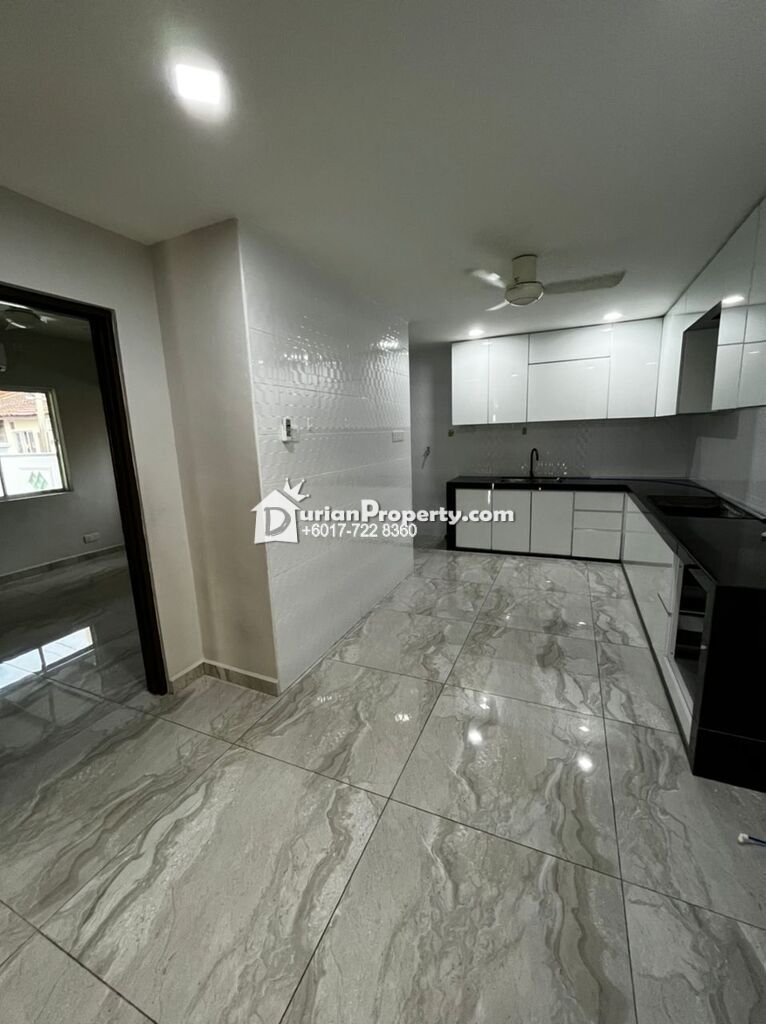 Terrace House For Sale at Bandar Uda Utama
