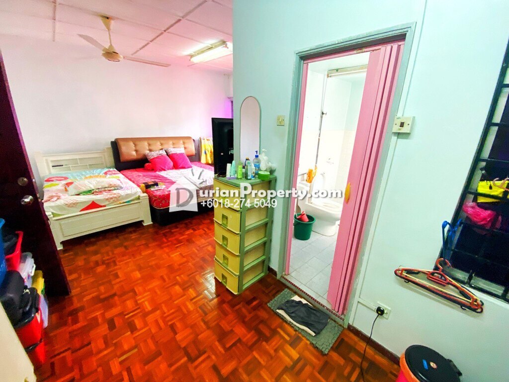 Terrace House For Sale at Taman Kelab Ukay