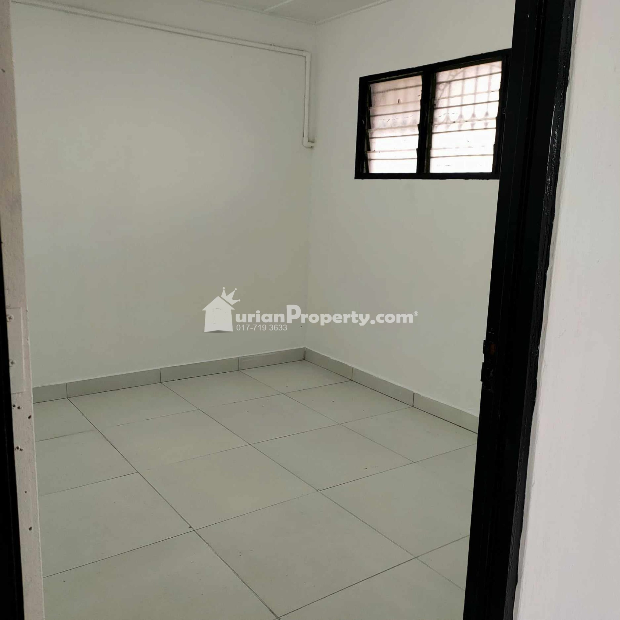 Apartment Room for Rent at Bandar Baru Sentul